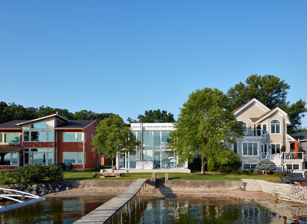 Madison Lake House : XDEA