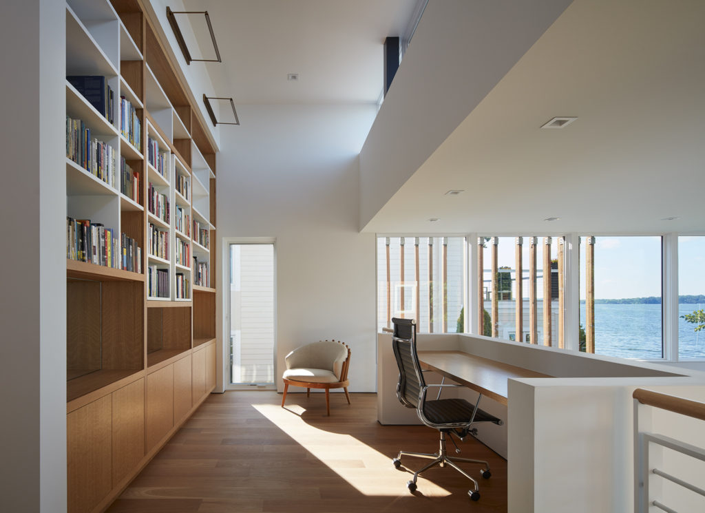 Madison Lake House : XDEA